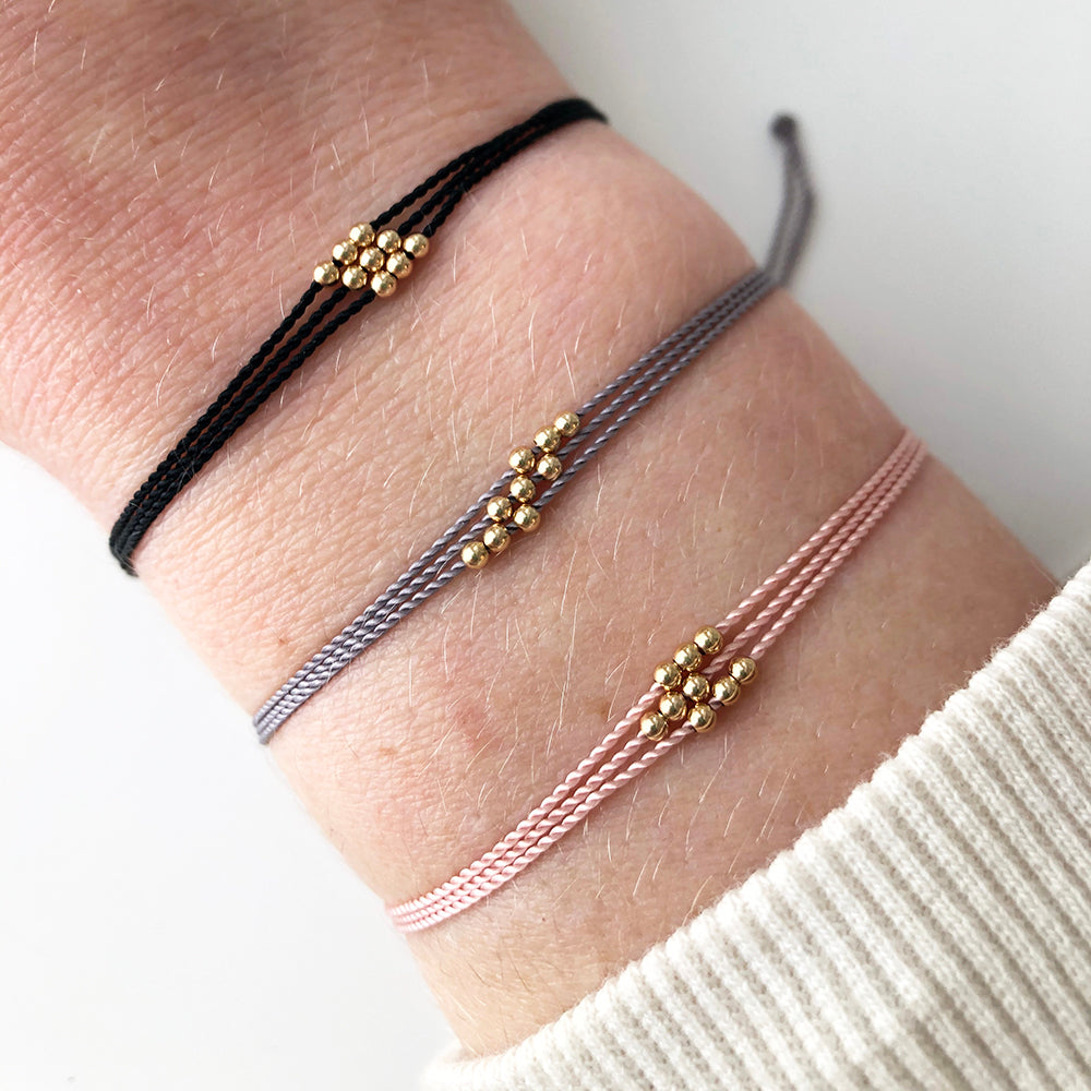 WISH ME LUCK PULL BRACELET